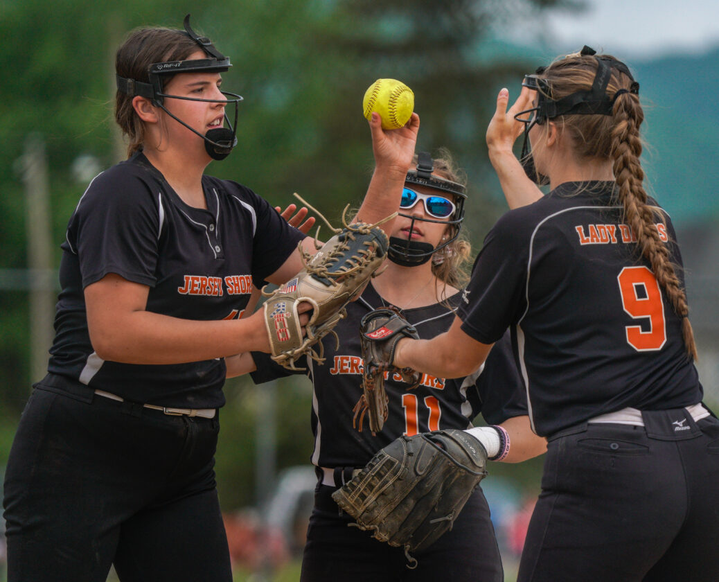 Jersey Shore secures District 4 playoff berth by beating Danville ...